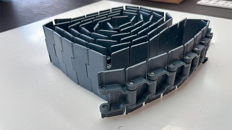 Plastic Chain Straight Running / Side Flexing - Dotmar