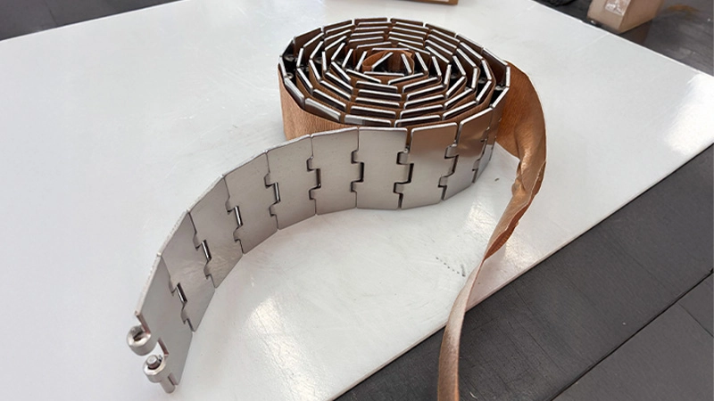 Steel Chain Straight Running / Side Flexing - Dotmar